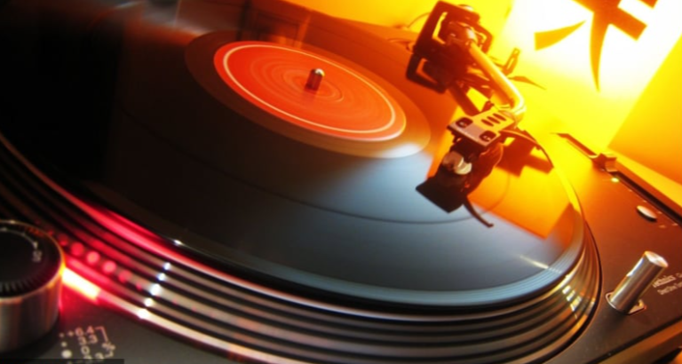 Outadebox Radio | Outa De Box Radio